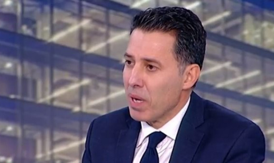 Μανιαδάκης: Δέχθηκα πιέσεις να υποδείξω χρηματισμό πολιτικών ...