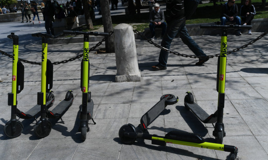 Έρχεται νομοσχέδιο για τα ηλεκτρικά πατίνια | Economistas.gr