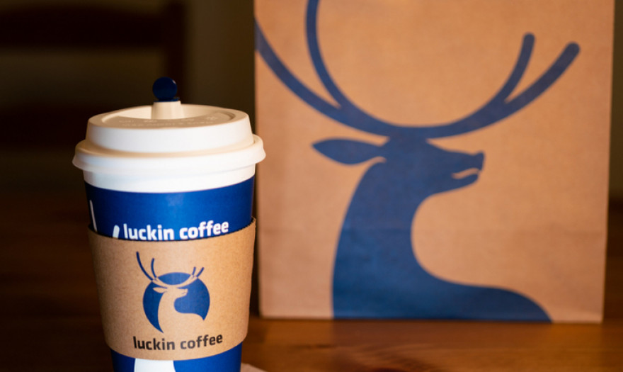 Ντεμπούτο με +20% στο Nasdaq η μετοχή της Luckin Coffee | Economistas.gr