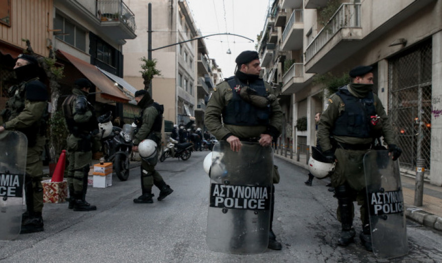 Μεγάλη επιχείρηση της αστυνομίας στα Εξάρχεια | Economistas.gr