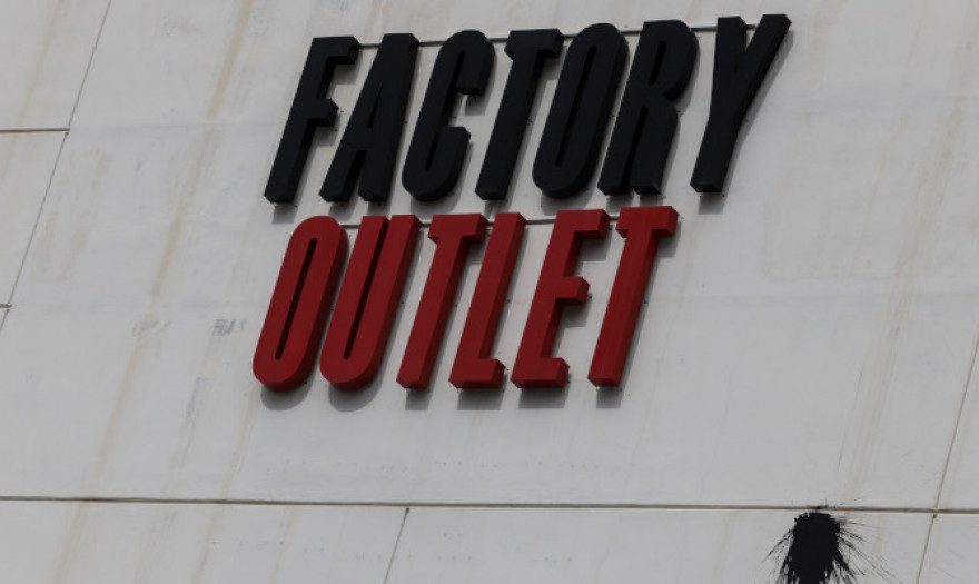Tο δεύτερο πολυκατάστημα Factory Outlet Local ανοίγει τις πόρτες του ...